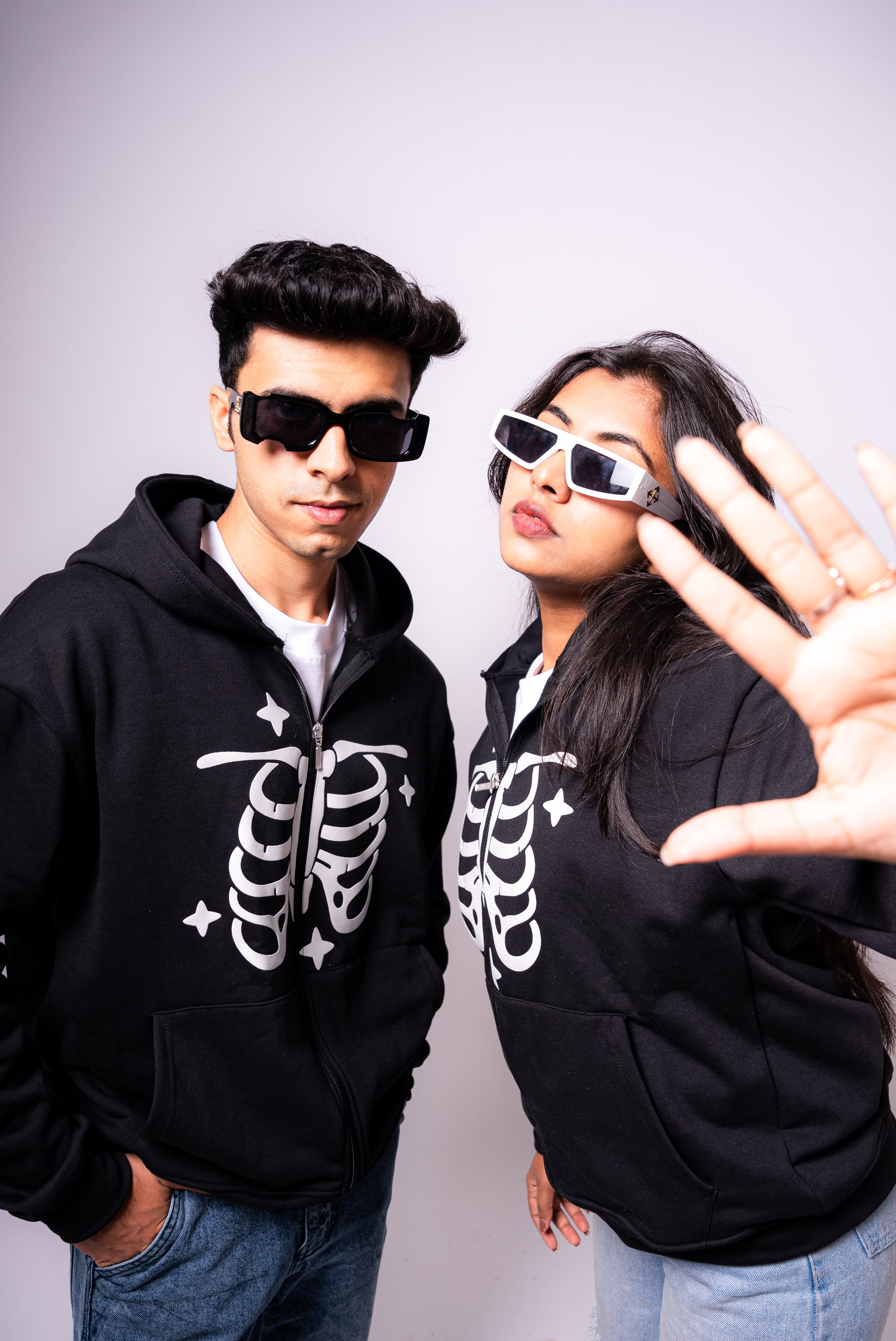 ZIPPERS – Spill D Tee